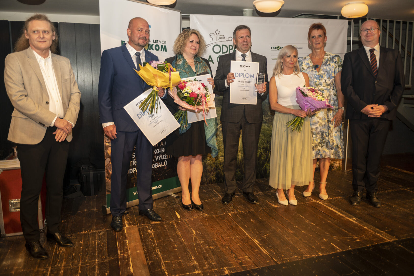 Nejlep Syst m T d n Odpad Z Obal V esku M Uhersk Hradi t nejlep-syst-m-t-d-n-odpad-z-obal-v-esku-m-uhersk-hradi-t